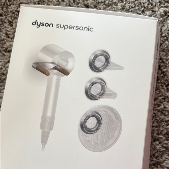 Dyson | Storage & Organization | Dyson Supersonic Wall Cradle And ...